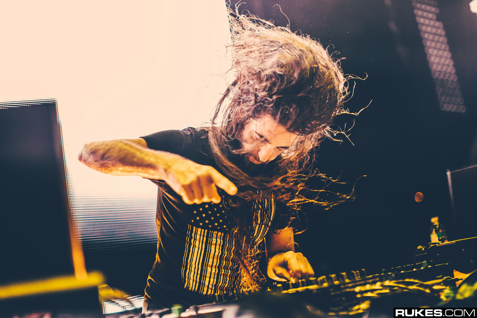 Bassnectar Takes Us 'Into The Sun' With New Album & Mixtape