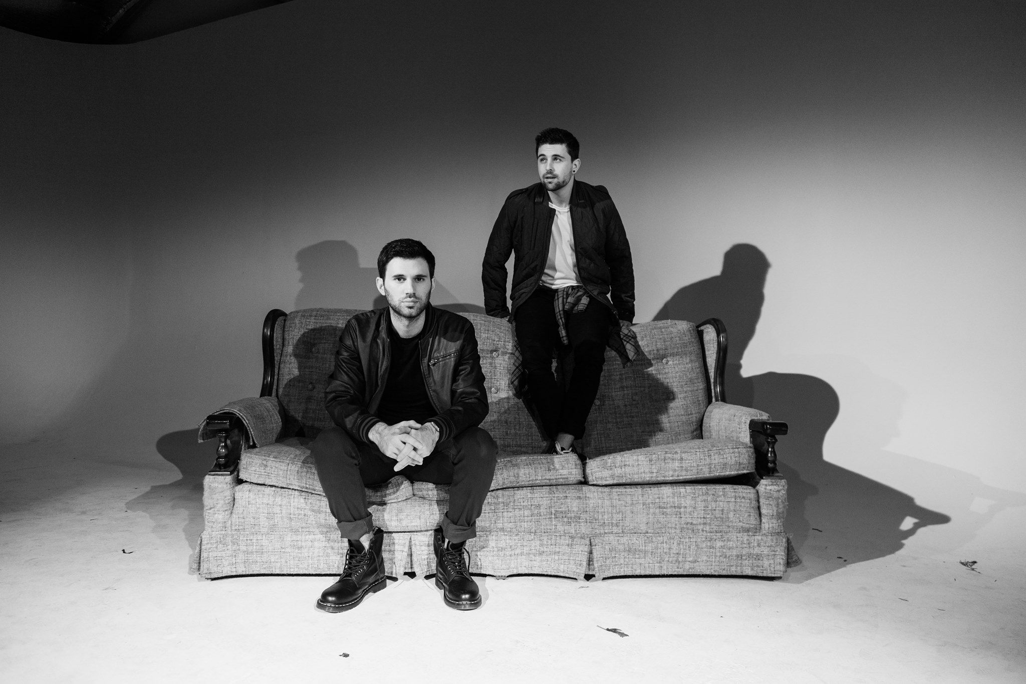 MAKO Drops Highly Anticipated Album "Hourglass"