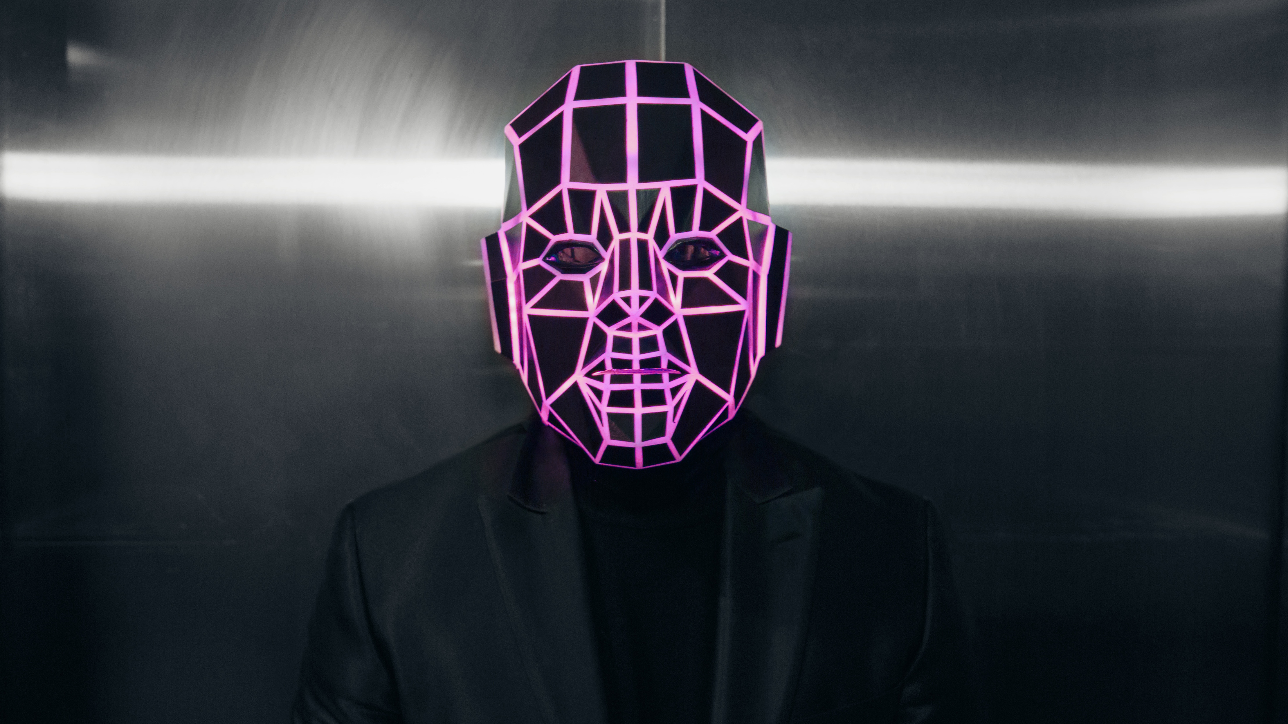 10Digits Teams Up With Holly Winter For The Catchy Tune "Money ...