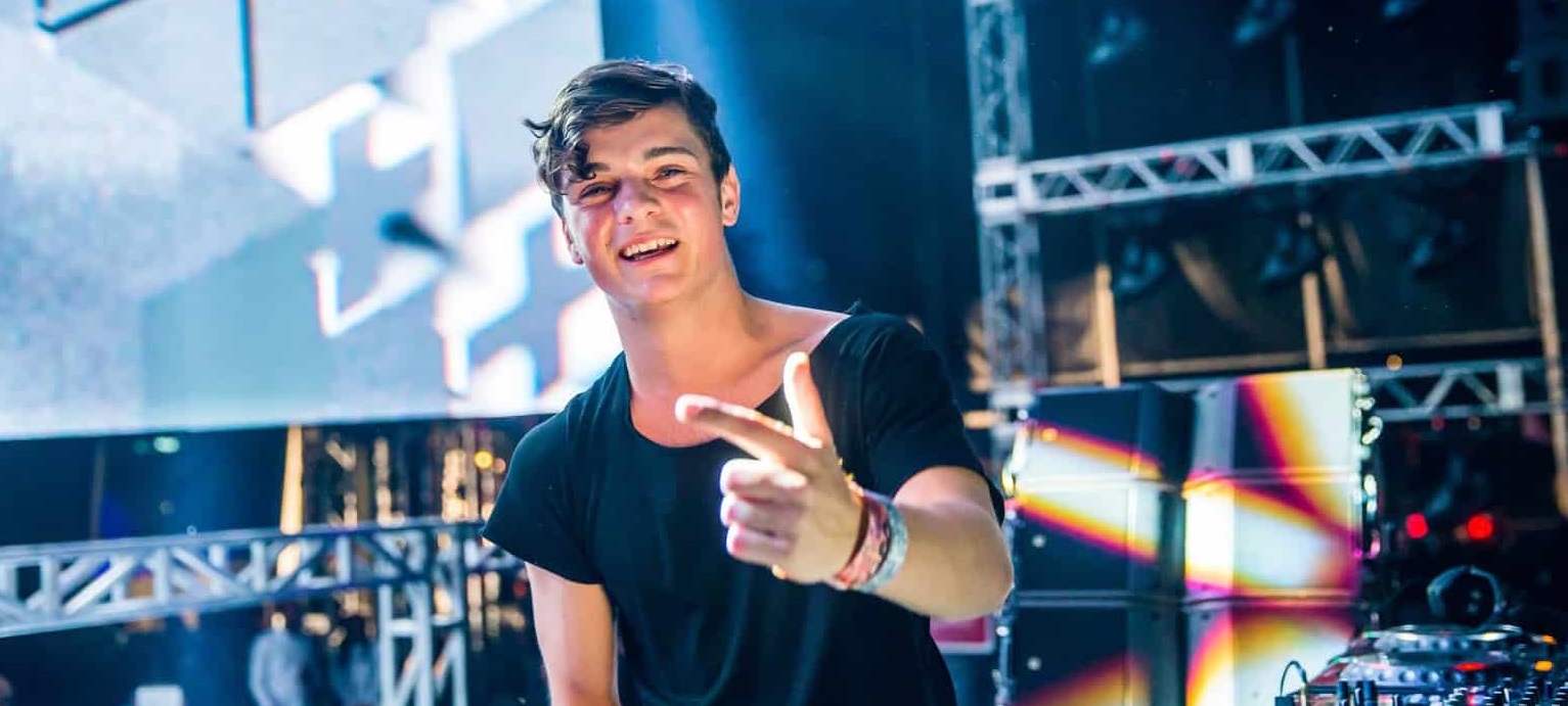 Martin Garrix Unites With Macklemore & Fall Out Boy For “Summer Days”