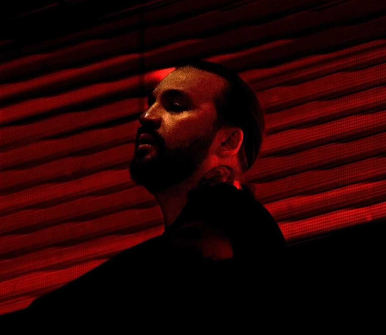 Steve Angello Ushers in New Year With Euphoric Single "ME"