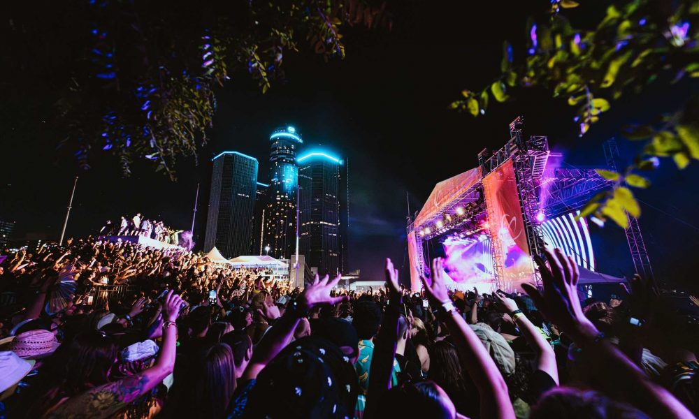 Lorde - Royals (Caked Up Remix)